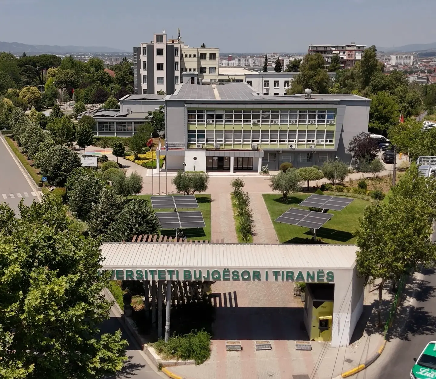 UBT among the top universities in Southern Europe | UBT | Universiteti ...